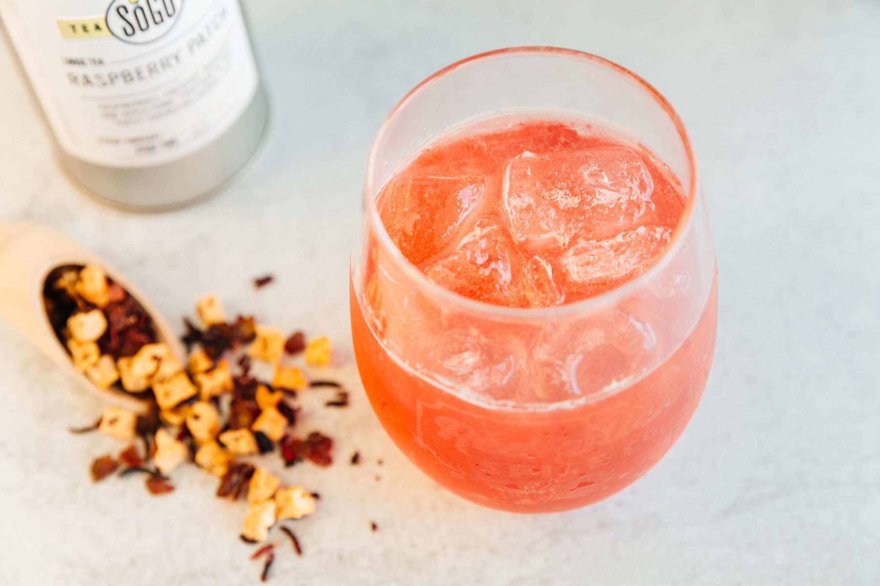 Scarlet Tea Cocktail – Red Stick Spice Recipes